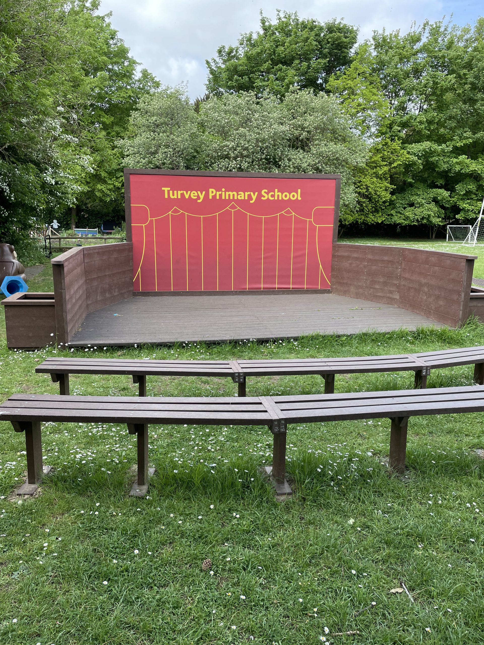 Turvey Primary School - Marmax Recycled Plastic Products - Manufactured ...